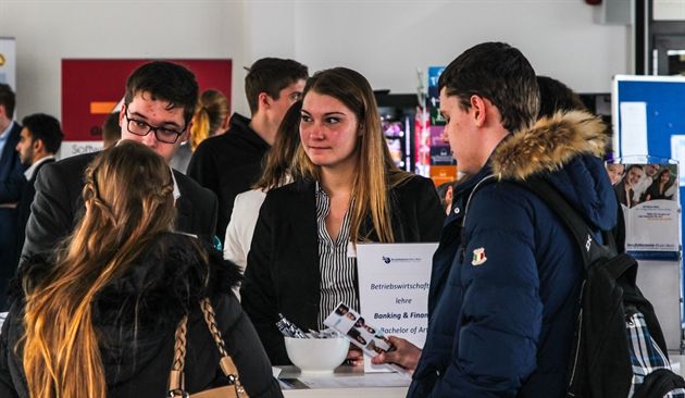 Berufsakademie Rhein Main: Infos & freie Plätze | Azubiyo