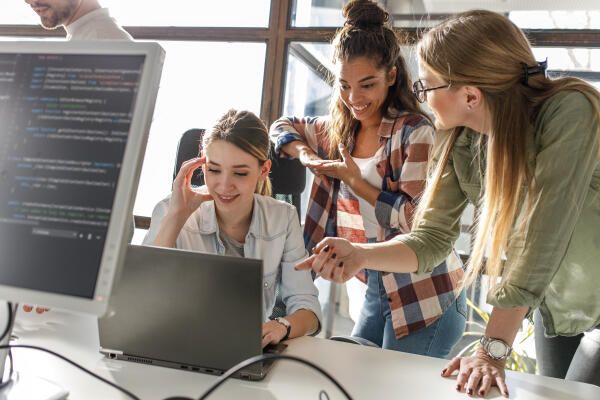 Softwareentwickler Ausbildung: Berufsbild & freie Stellen | Azubiyo