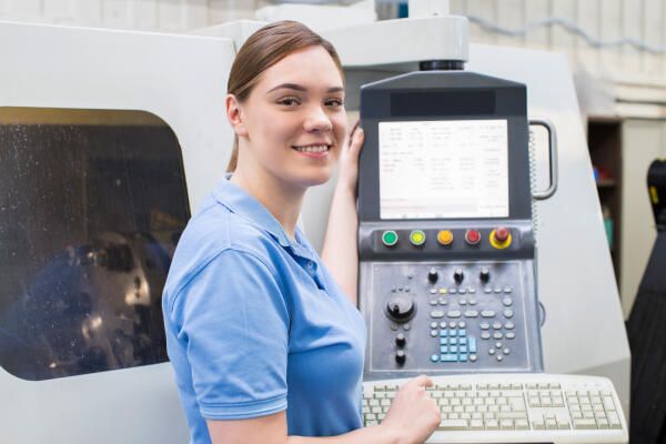 Feinoptiker Ausbildung: Berufsbild & freie Stellen | Azubiyo