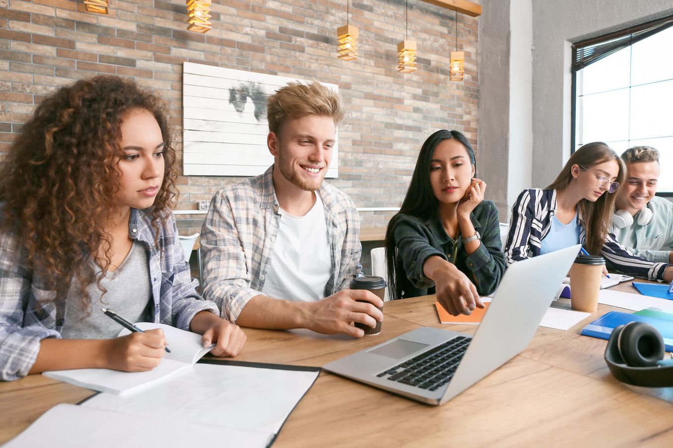 Dual studieren: Infos & Übersicht | Azubiyo