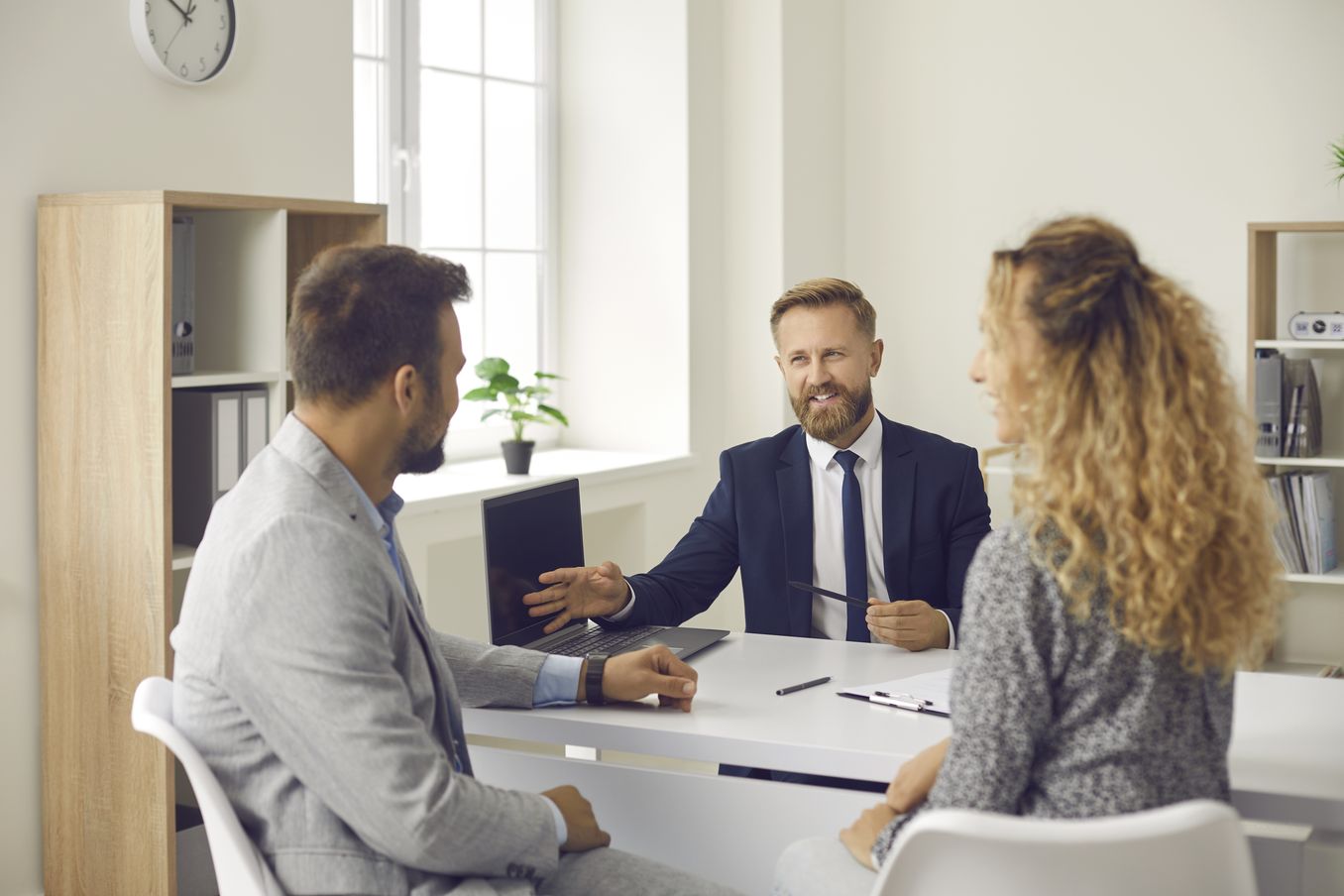Kaufmann für Versicherungen und Finanzanlagen Ausbildung: Berufsbild ...