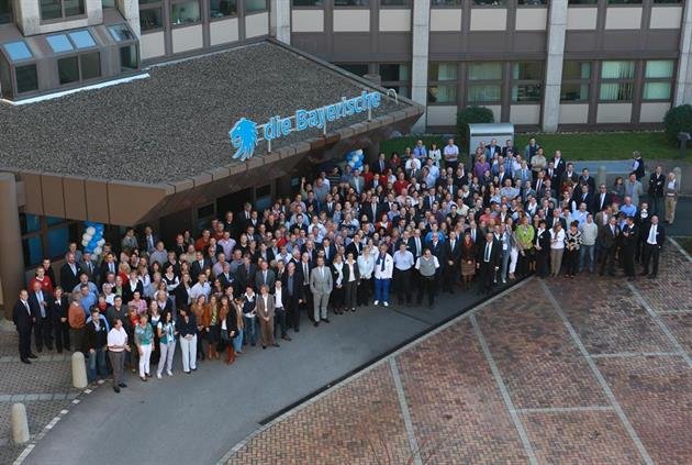 Die Bayerische (Bayerische Beamten Lebensversicherung a.G.) Ausbildung ...