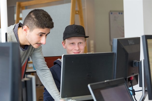 adesso SE Ausbildung: Infos & freie Stellen | Azubiyo