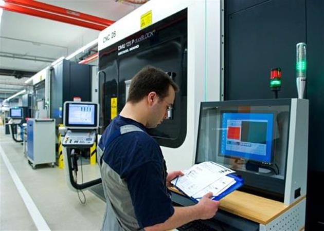 ASML Berlin GmbH Ausbildung: Infos & freie Stellen | AZUBIYO