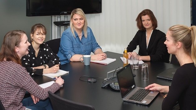 ZOLL CMS GmbH Ausbildung: Infos & freie Stellen | Azubiyo
