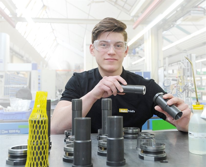 Parker Hannifin Holding GmbH Ausbildung: Infos & freie Stellen | Azubiyo